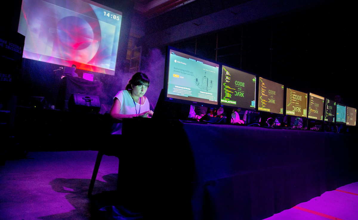 Code in the Dark - Womentech